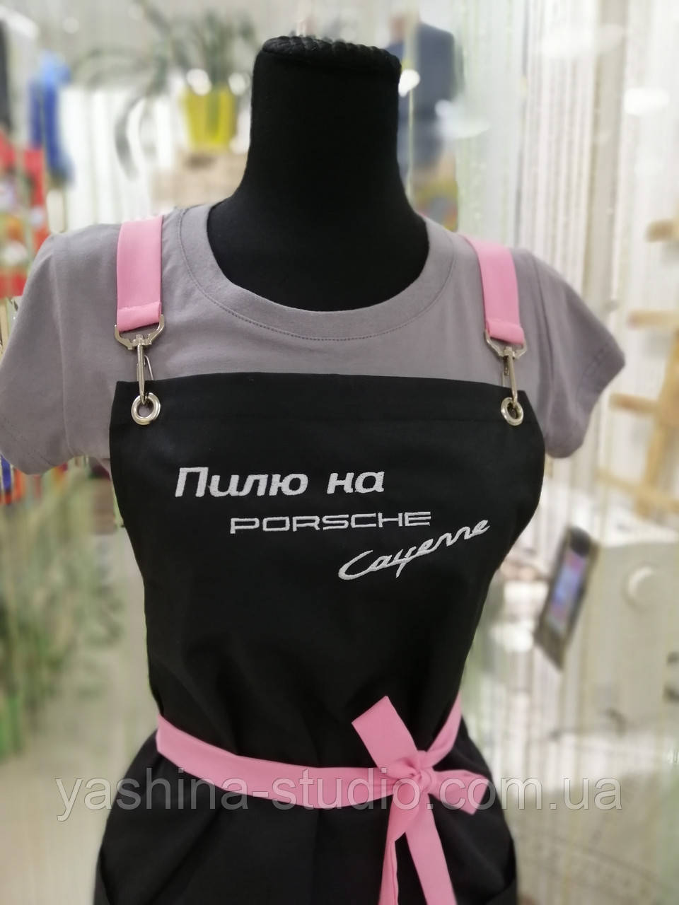 Фартух майстра манікюру ніжно рожеві бретелі продаж ціна у Дніпрі Одяг для сфери