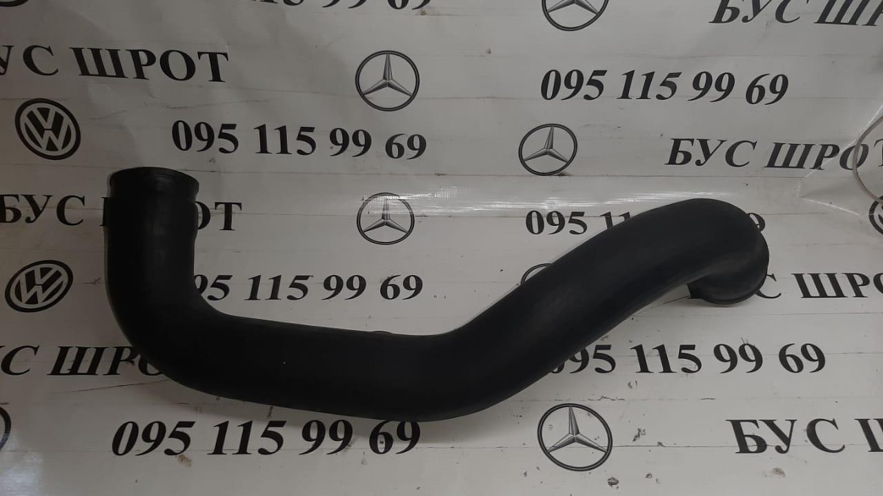 Б/у Шланг (патрубок) интеркуллера левый 9015283582 9015284782 Mercedes ...
