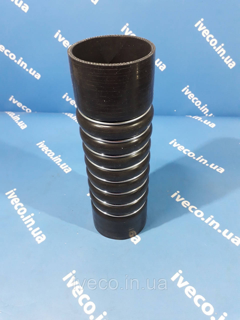 ПАТРУБОК ИНТЕРКУЛЕРА Iveco Traker EuroTrakker Stralis EuroStar EuroTech ...