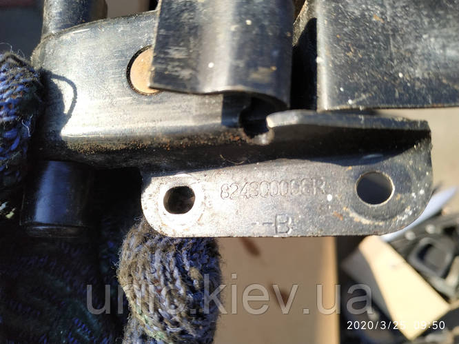 Купить Ограничитель задней двери левой/правой (фиксатор, стопорная тяга ...