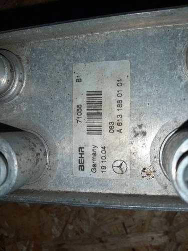 Радіатор масляний Mercedes Benz w210 2.7 3.2 cdi (ID#1161567848), цена ...