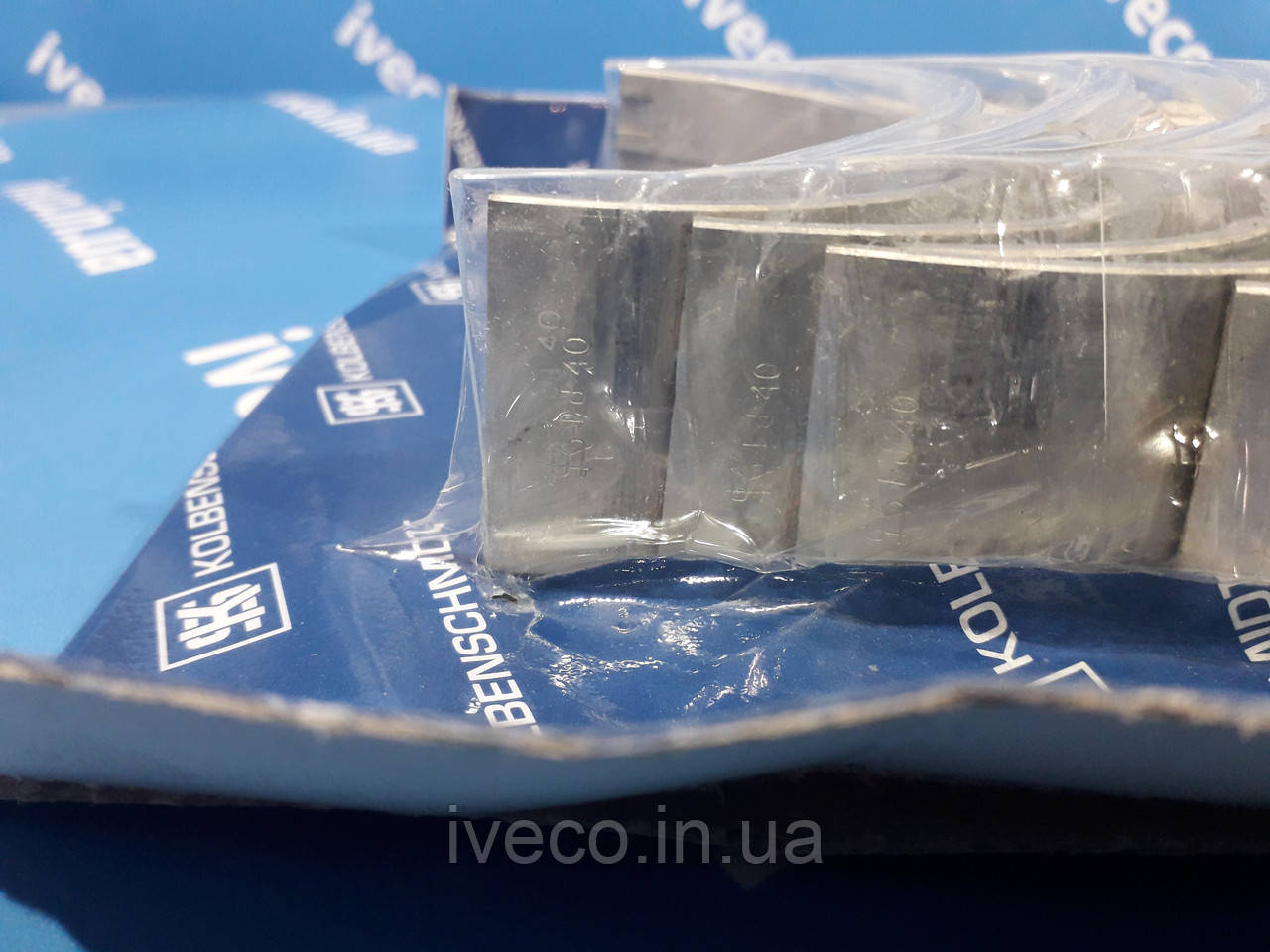 Вкладыши коренные STD Iveco Stralis Trakker EuroTrakker Cursor 2992137 ...