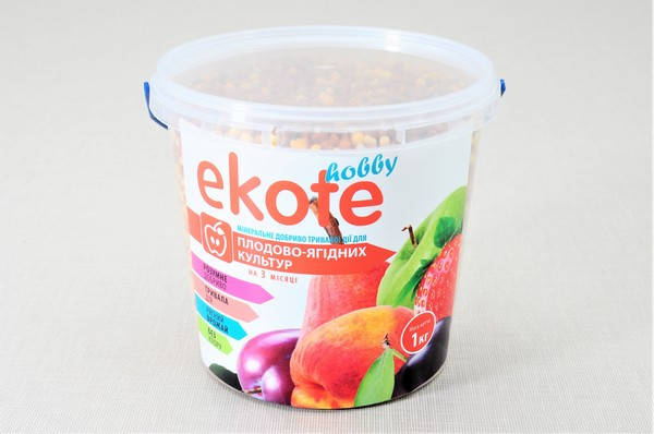 Купить Удобрение Ekote для плодово-ягодных культур 3-4 месяца, 1 кг ...