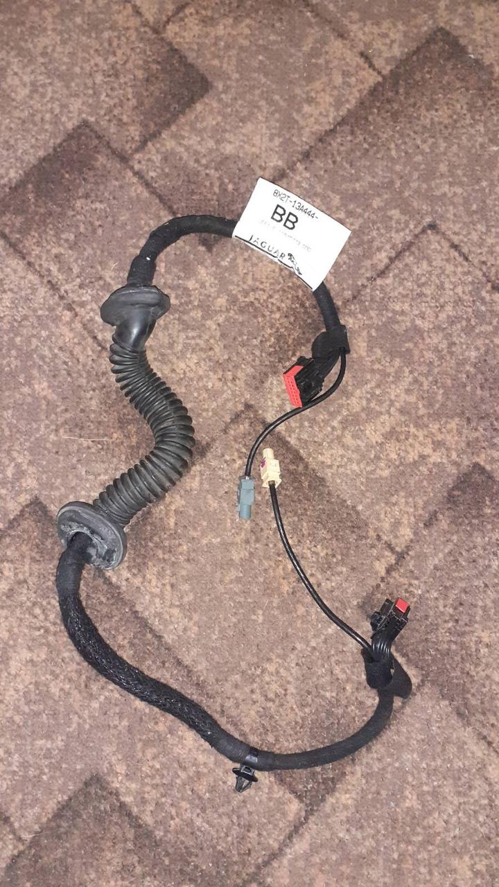 Купить D/115 (1) Жгут проводов крышки багажника Jaguar XF 8X2T-13A444 ...