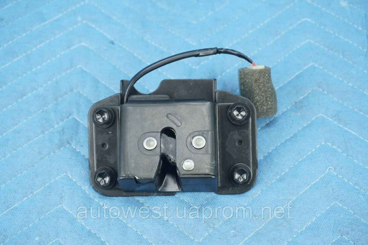 Замок Крышки Багажника Lexus LX470 6935060120 — Купить Недорого на Bigl ...