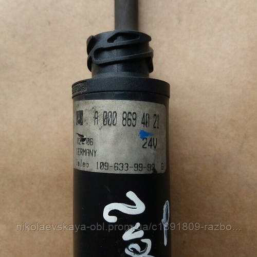 Купить Насос омывателя Mercedes Atego б/у моторчик стеклоомывателя ...