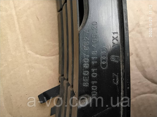 Решетка заглушка бампера правая Audi A4 B6 8E0807682 (ID#1189817419 ...