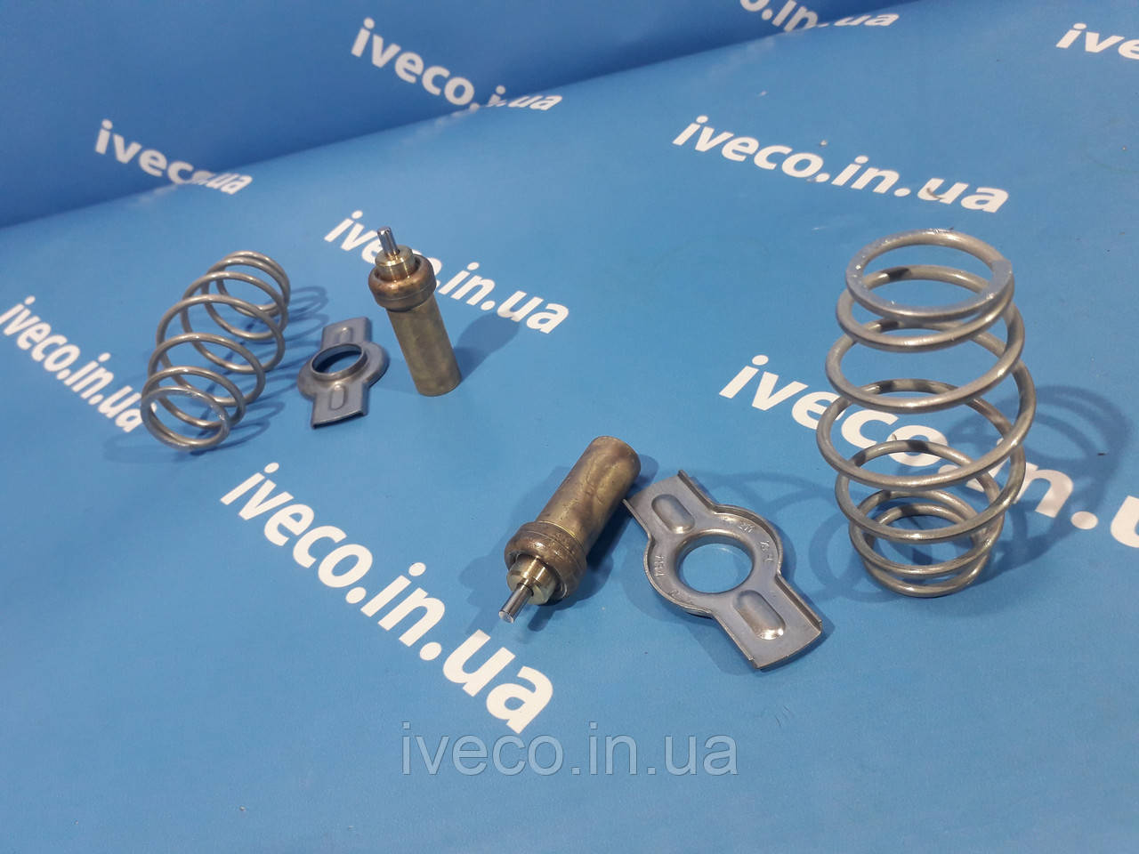 Ремкомплект термостата Івеко Iveco Stralis Trakker Cursor 10/13 ...