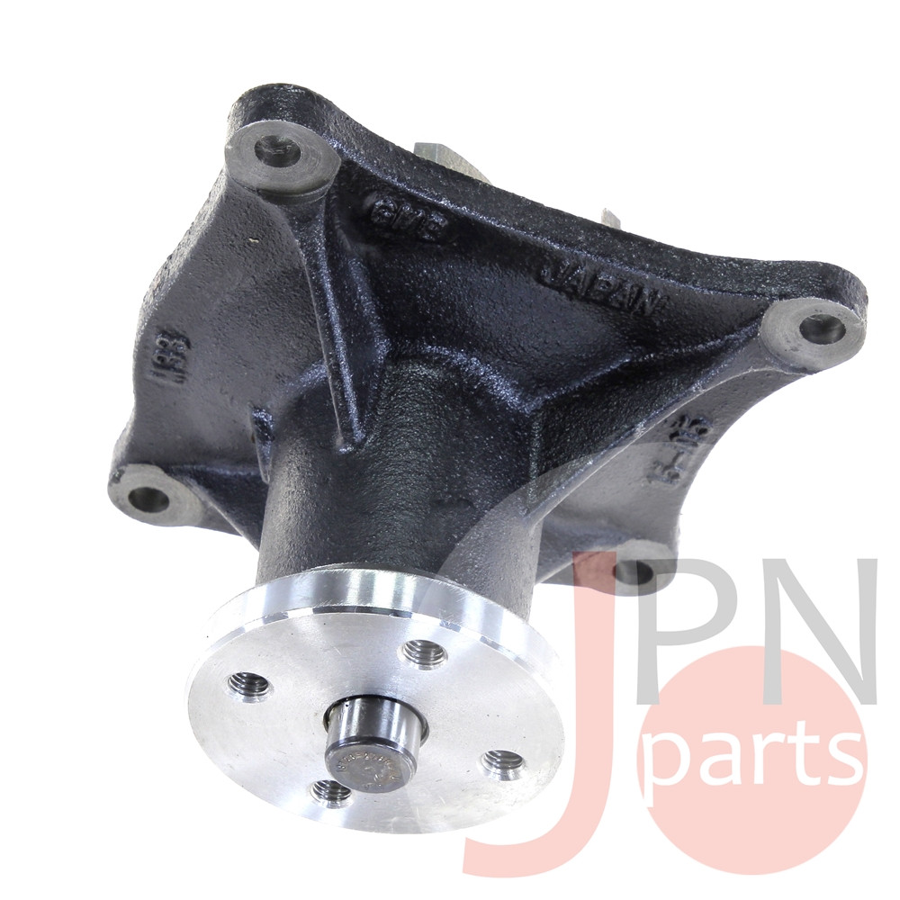 Помпа двигателя 4D33T CANTER 444 (ME997152/ME993513/ME015045/ ME996861 ...