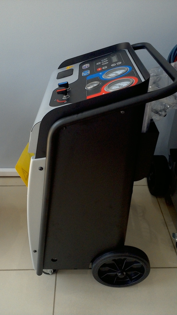 Купить Стенд заправки кондиционера автомат ROBINAIR ACM3000, цена 121800 грн — Prom.ua (ID ...