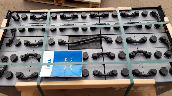 Купить Тяговый аккумулятор для электропогрузчика Toyota, 48В 625Ач 24/5 ...