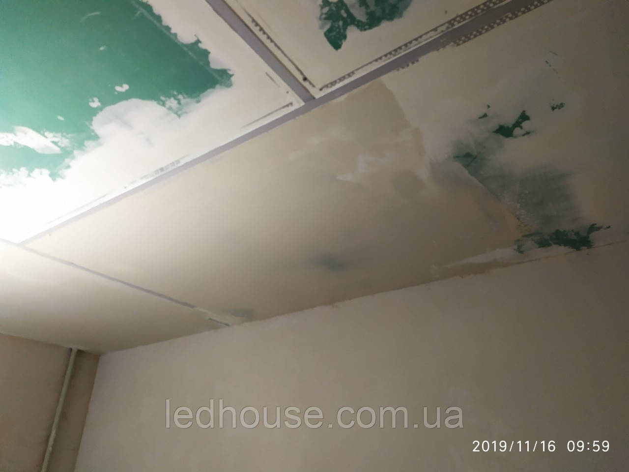 Профиль для светодиодной ленты врезной в гипсокартон - 98 фото