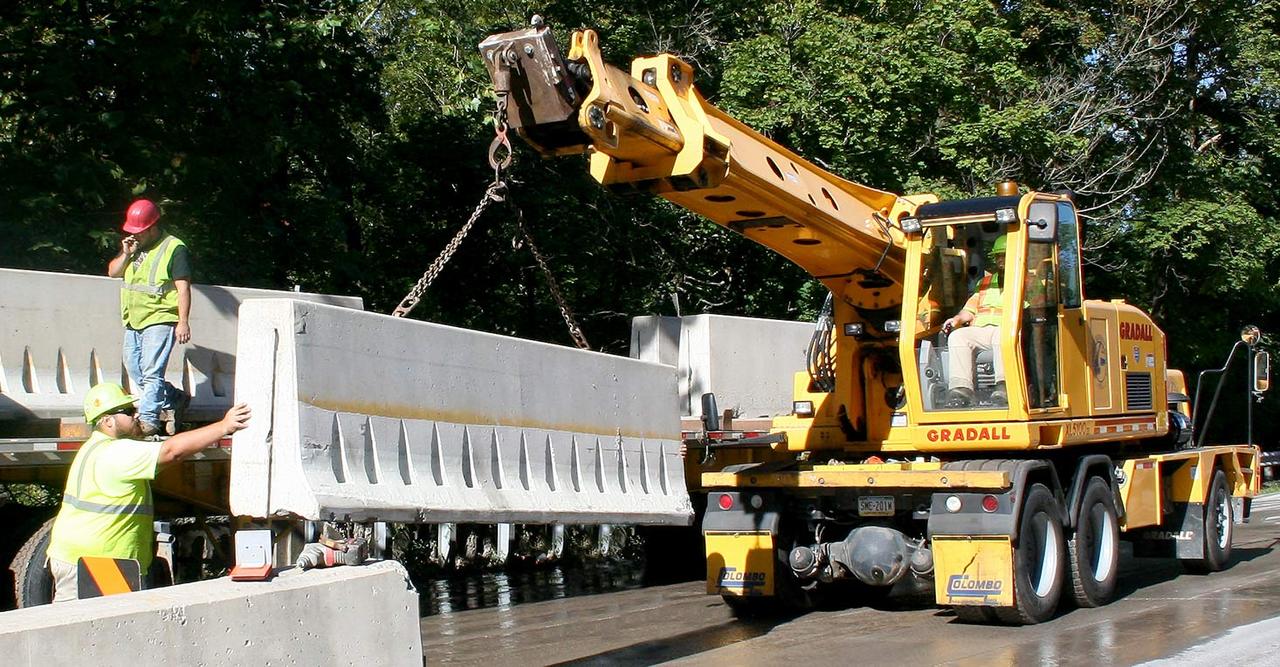 Купити Швидкісний екскаватор Gradall XL 3100 V, XL 4100 V, XL 5100 V ...