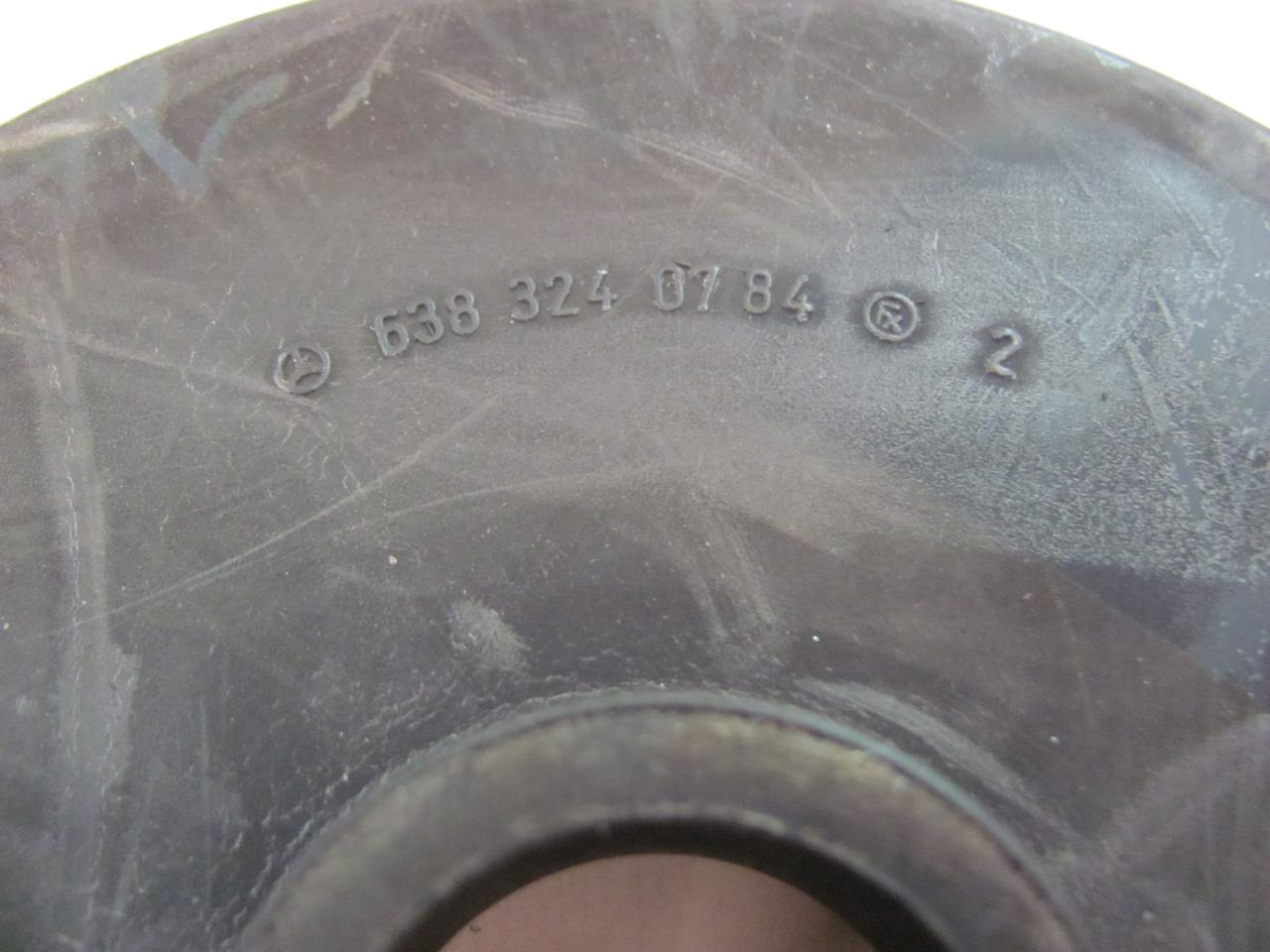 Купить Проставка пружины Mercedes Vito W638 | MERCEDES 6383240784, цена ...