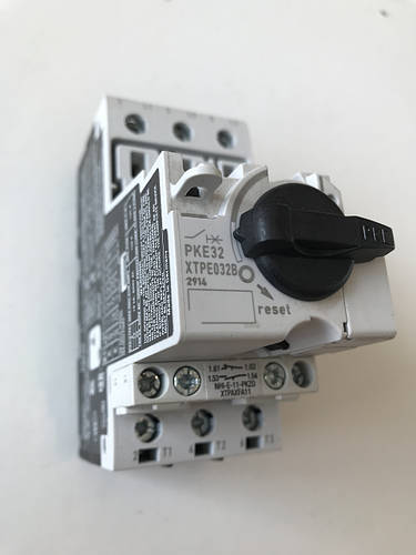 Силовой блок автоматического выключателя защиты двигателя EATON PKE32 ...