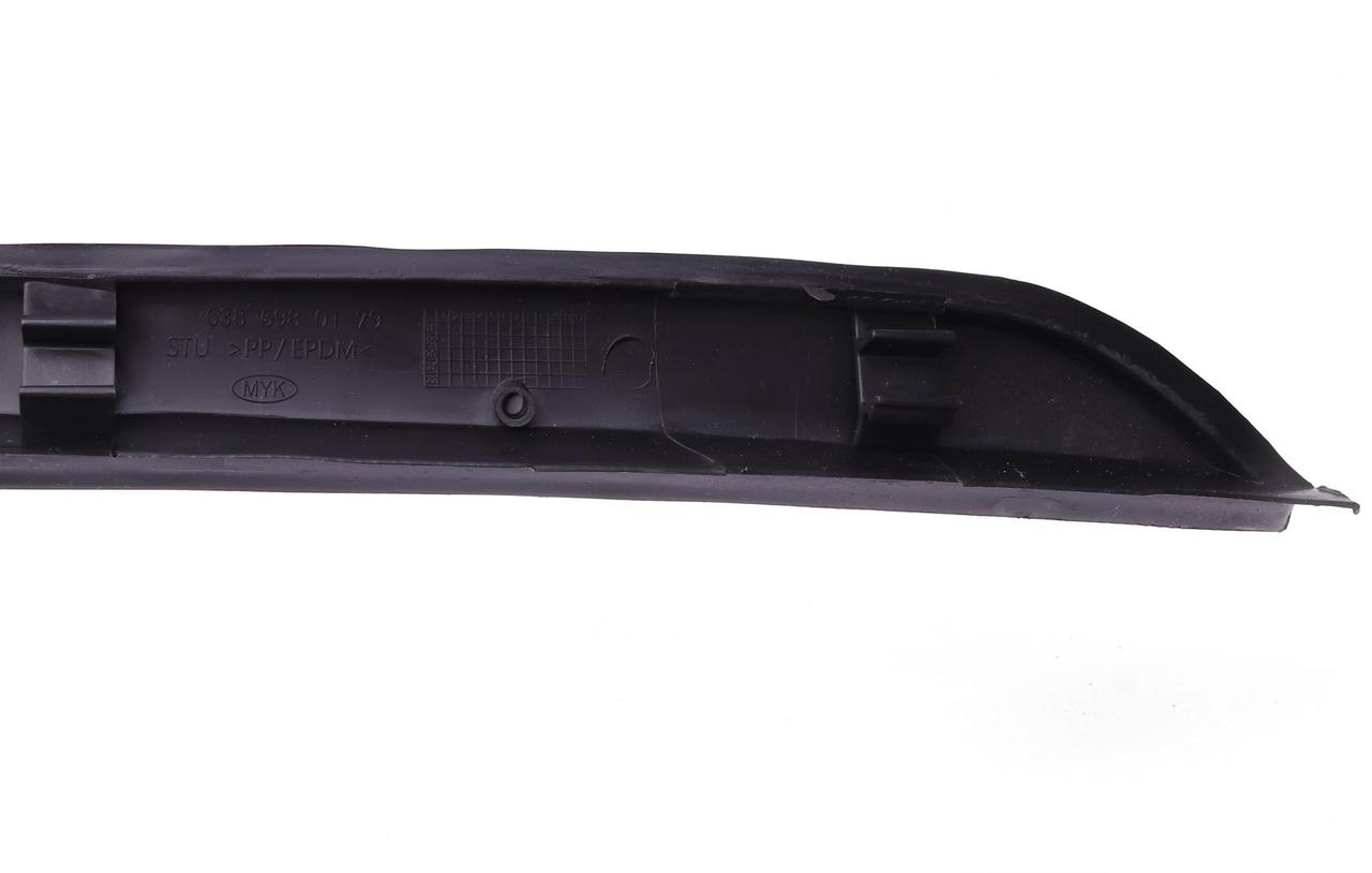 Купити Накладка на лобове скло права (молдинг, планка, рама) Mercedes ...