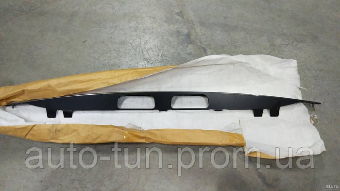 Корпус фонаря подсветки номерного знака Toyota Land Cruiser Prado 120 ...