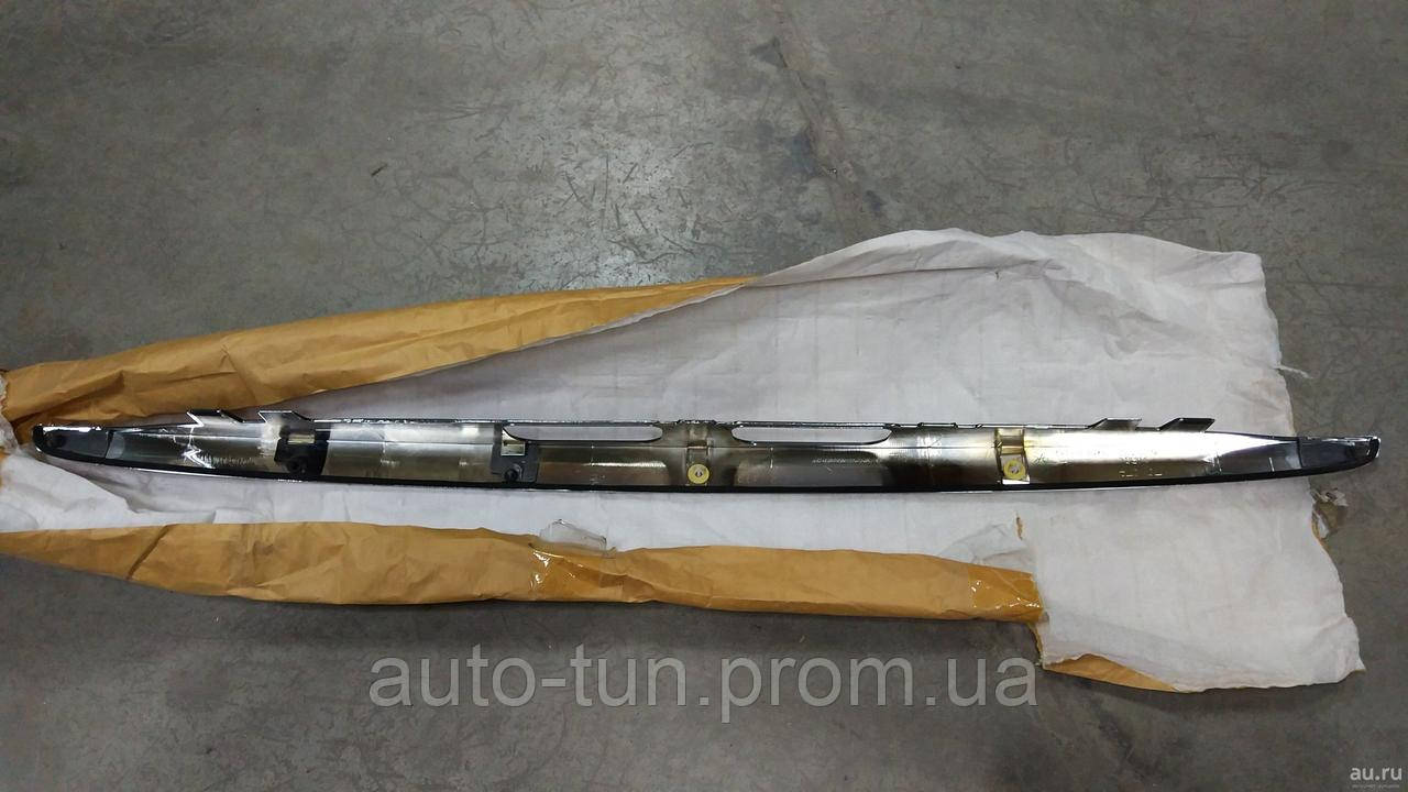 Корпус фонаря подсветки номерного знака Toyota Land Cruiser Prado 120 ...