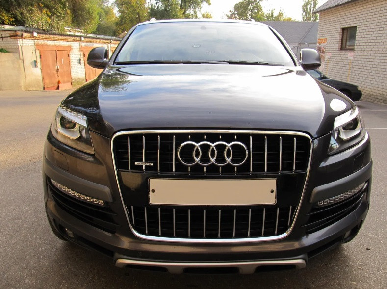 Решетка радиатора Audi Q7 4L (06-15) стиль S-line - в Украине от ...