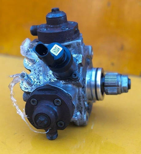 ТНВД топливный насос 3.0 TDI V6 BKS VW Touareg 059130755S Audi Q7, цена ...