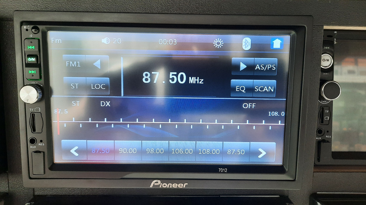 Автомагнитола 2DIN Pioneer 7012 B — Купить Недорого на Bigl.ua (1252158567)