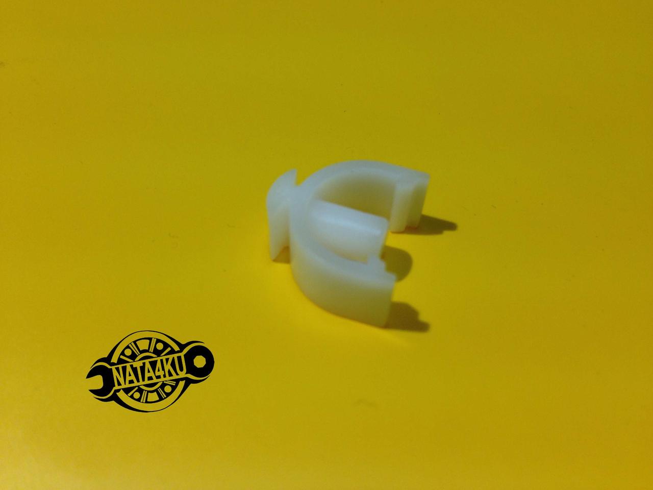 Клипса крепления Audi a1/a3/q3/tt VW transporter/golf/passat Skoda ...