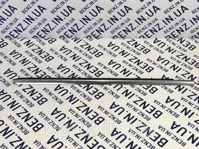 Уплотнитель стекла передней левой двери Mercedes W212, S212 A2127250565 ...