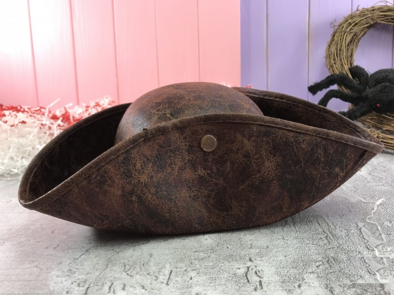 Шляпа Треуголка Джек Воробей — Купить Недорого на Bigl.ua (1269253667)