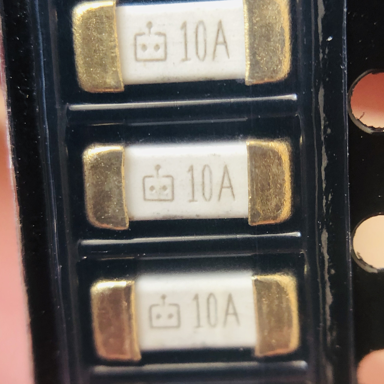 Запобіжник SMD 1808 10A (ID#1275525013), цена: 8 ₴, купить на Prom.ua