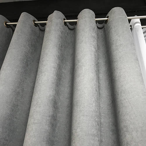 Готовые шторы на люверсах из микровелюра, современные однотонные ...