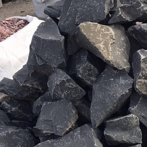 Базальт колотий 70-140 мм / камінь для габіонів та ландшафту (ID#1320070292), ціна: 3 ₴, купити ...