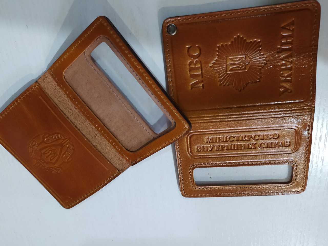 Обложка на МВС Украины Кожа — Купить Недорого на Bigl.ua (1282397541)