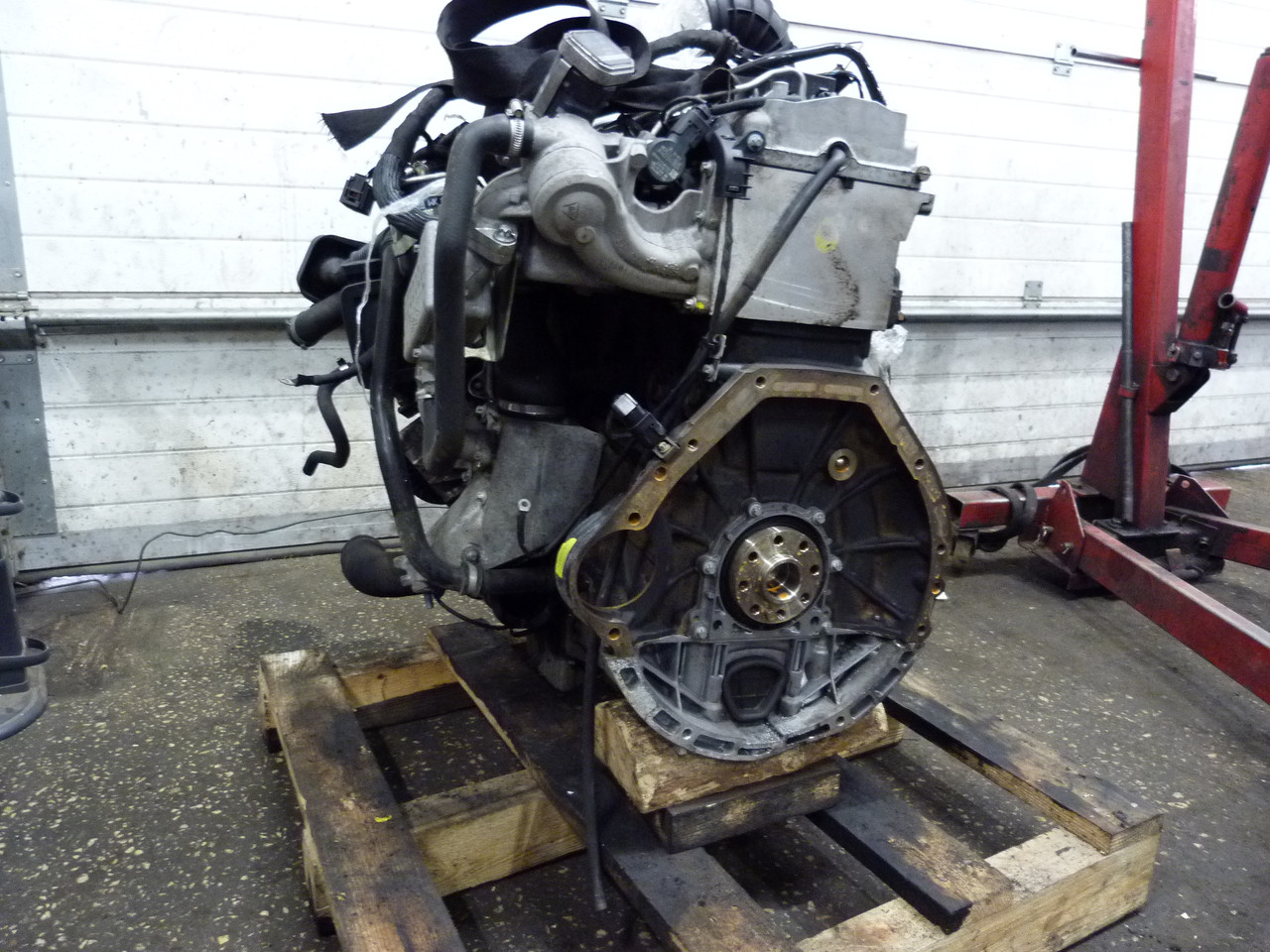 Купить Двигатель мотор OM 646 OM646 646.981 DE LA для Mercedes Vito ...