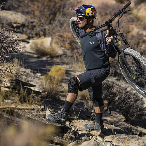 Купити Оригінальні чоловічі кросівки Adidas Five Ten Trail Cross Mid ...