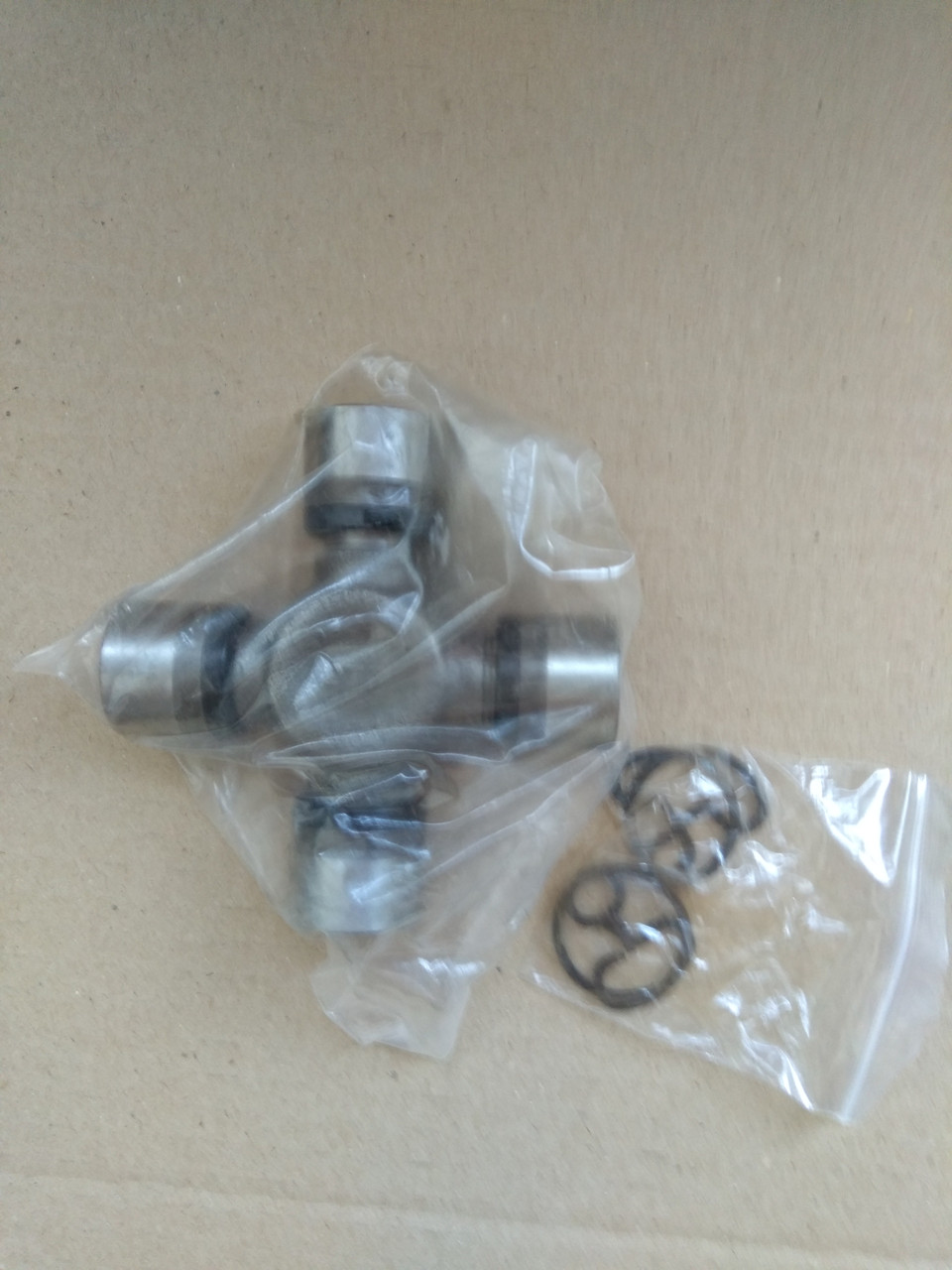 Крестовина карданного вала (ID#1286399345), цена: 700 ₴, купить на Prom.ua