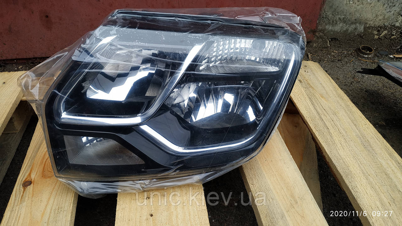 Фара передня ліва Рено Дастер 2 нова дефект (260608209R): продаж, ціна ...