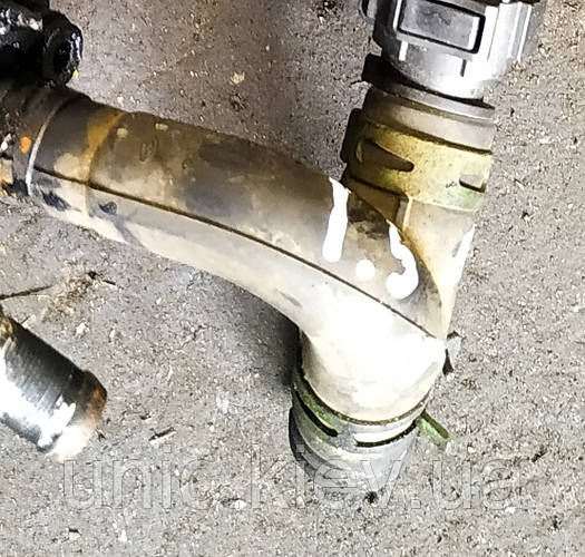 Купить Тройник (патрубок) системы охлаждения Рено Канго1 1.5 б/у, цена ...