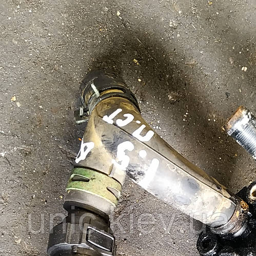 Купить Тройник (патрубок) системы охлаждения Рено Канго1 1.5 б/у, цена ...