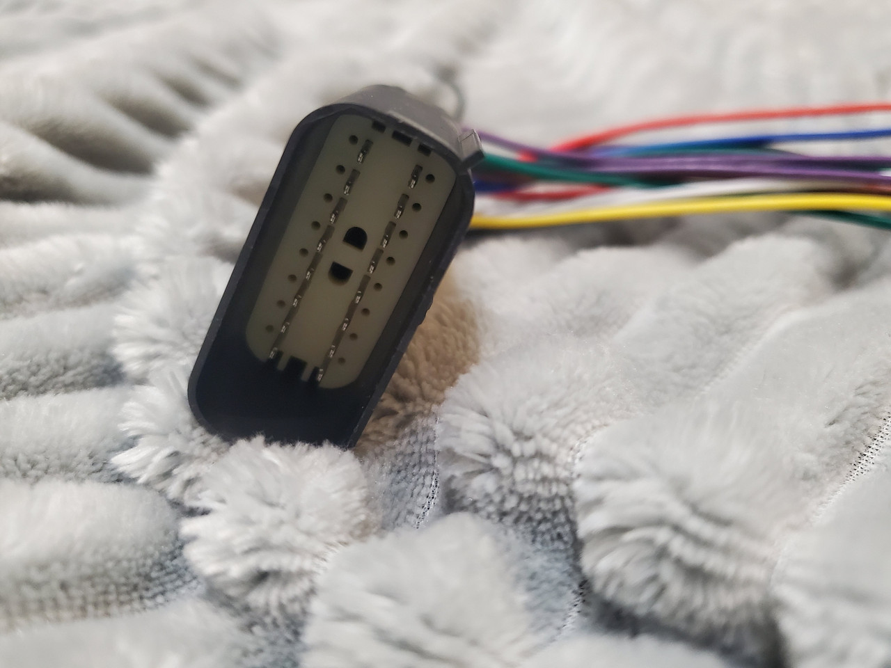 Разъем Molex 16Pin мама Ford (для фар) Mondeo Focus Fiesta Edge 33482 ...