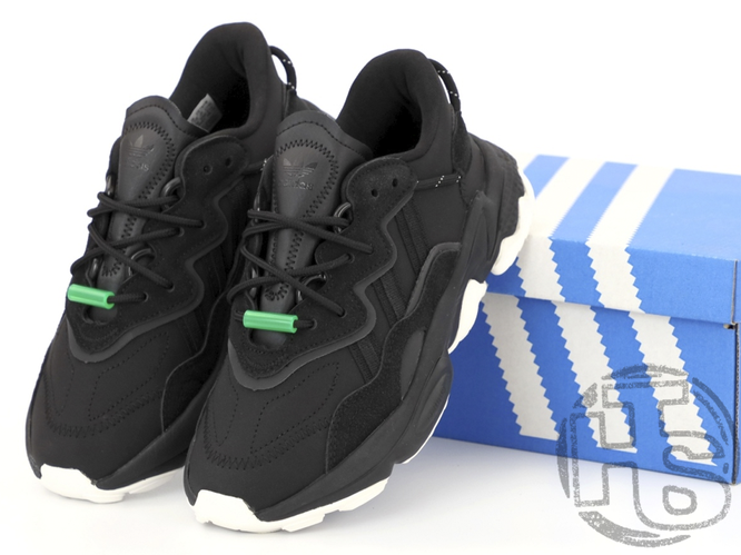 Купити Кросівки Adidas чоловічі Ozweego Core Black White EG8355, ціна ...