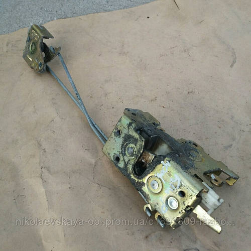 Замок двери в сборе Mercedes Atego/Axor ПРАВЫЙ б/у ОРИГИНАЛ Мерседес ...