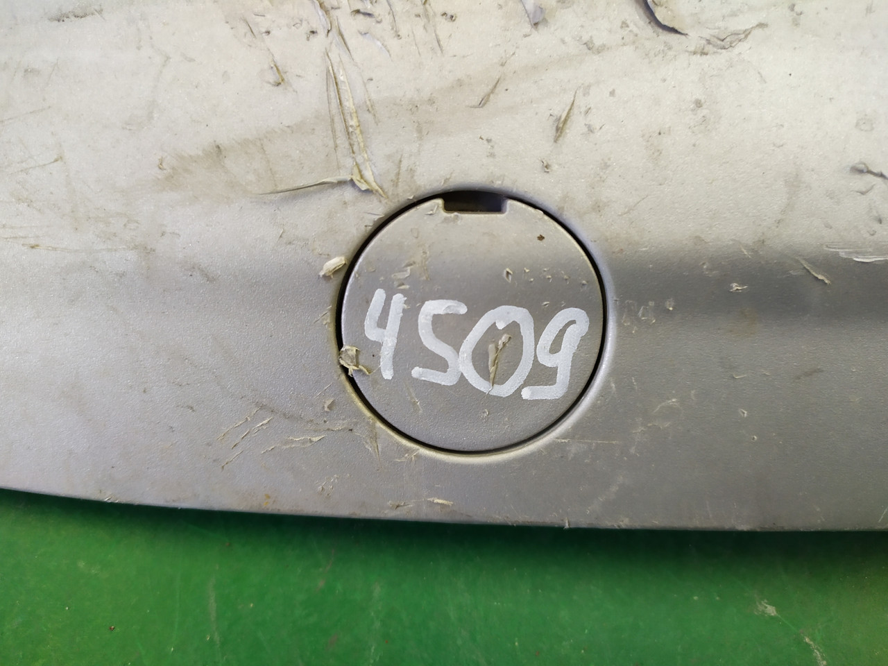 Лючок, Заглушка Спідниці Заднього Бампера Форд Ford Kuga Mk2 2012 ...