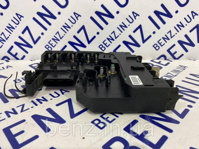Блок силовых предохранителей Mercedes C207, W204 A2075401550 (ID ...