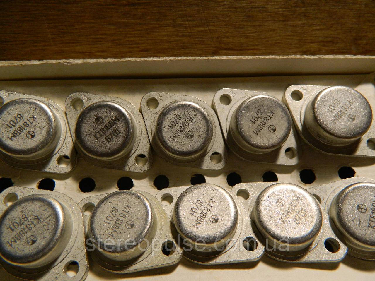 Транзистор КТ818ВМ 70В 15 А pnp 87 год, цена 40 грн — Prom.ua (ID#1322887212)