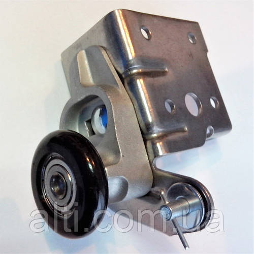 Кронштейн нижний с роликом RBG100R для ворот секционных Alutech, цена ...