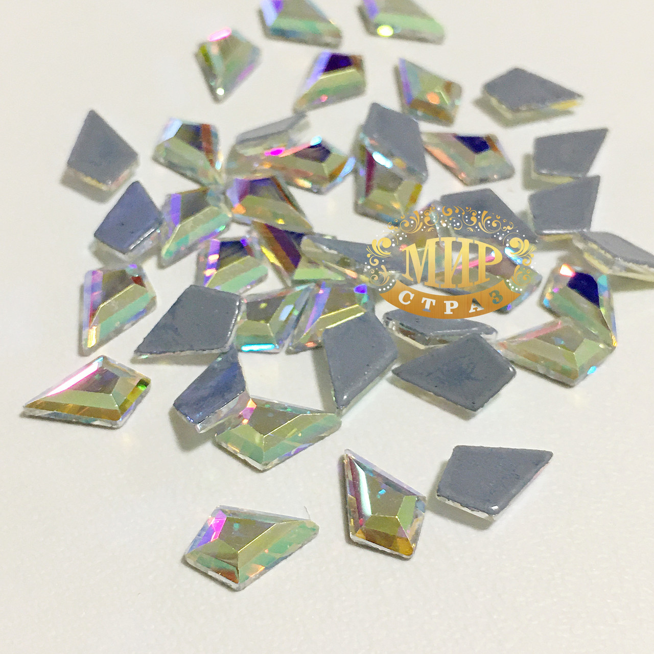 Купити Стрази-краплі, термофиксация, 8х4мм, колір Crystal AB, 1шт, ціна ...