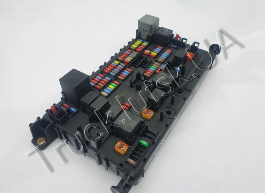 Блок Предохранителей / Блок Запобіжників 1925270 DAF XF 106 CF 85 — в ...