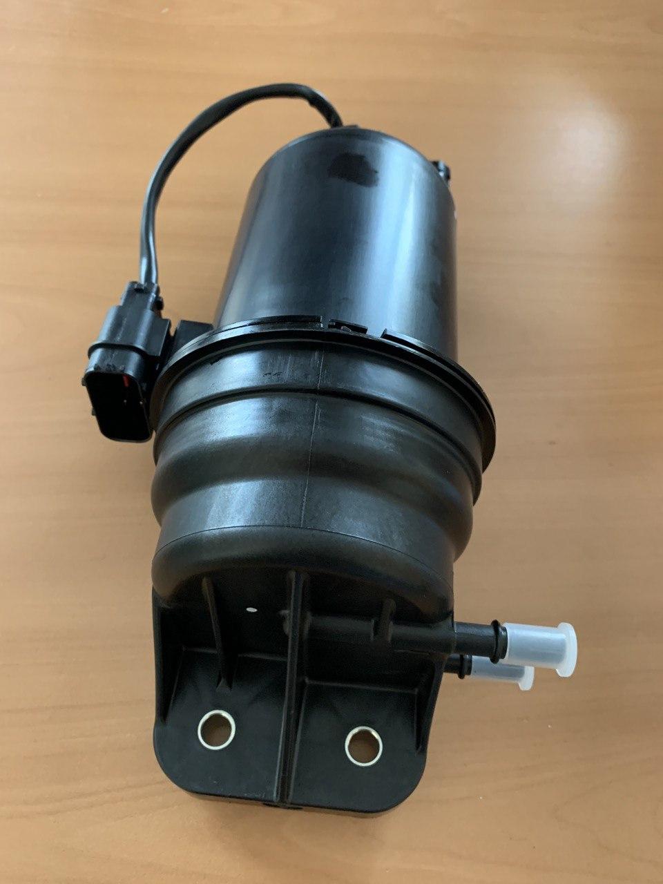 Фильтр топливный в сборе с датчиком IVECO Е6 (504170754/5801350522 ...