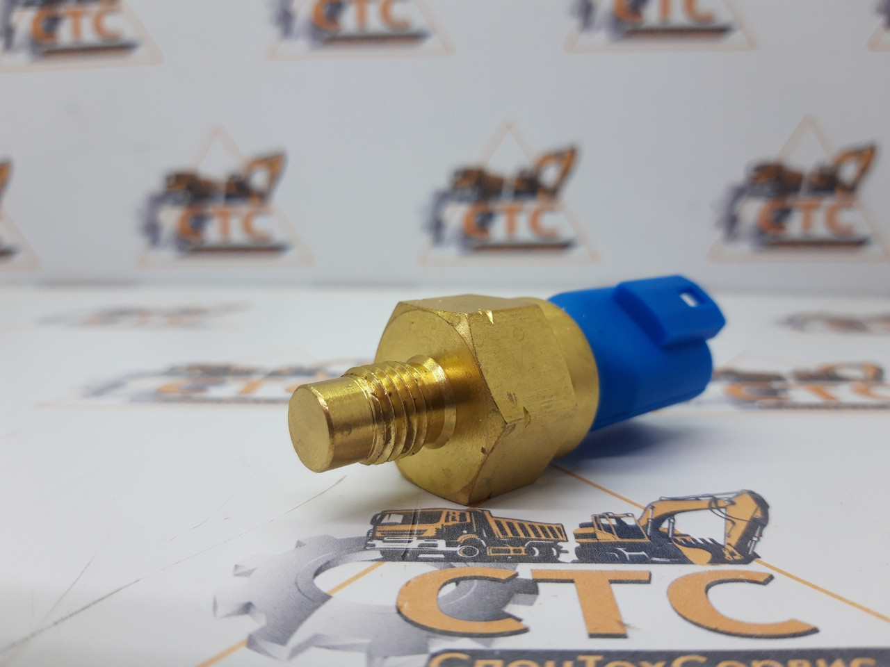 Датчик температуры для двигателя на JCB 3CX/4CX (320/04558, 320/04545 ...