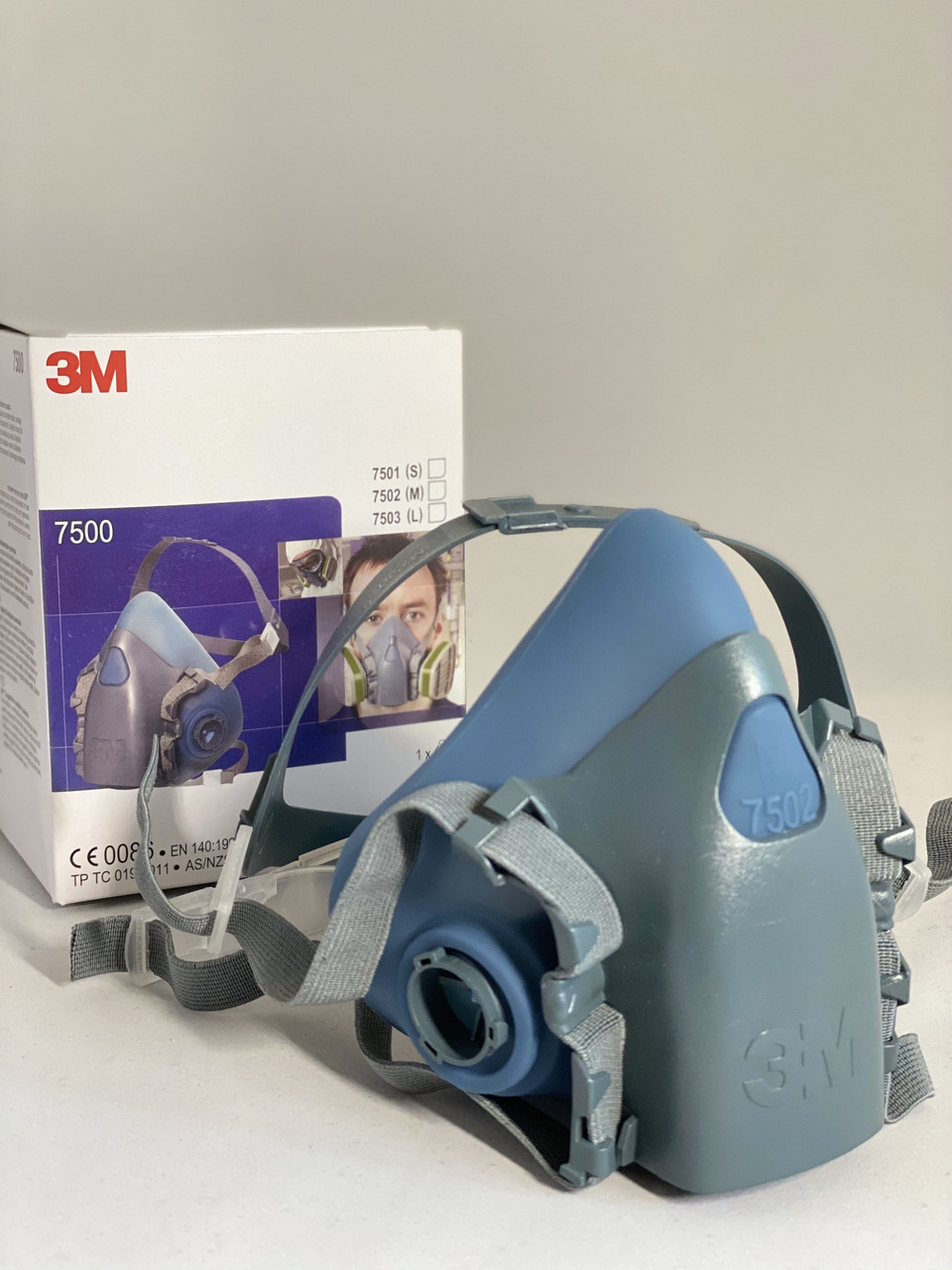 3M 7502 Полумаска: продажа, цена в Харькове. Средства защиты органов дыхания от "ФЛП Бережнева Н ...